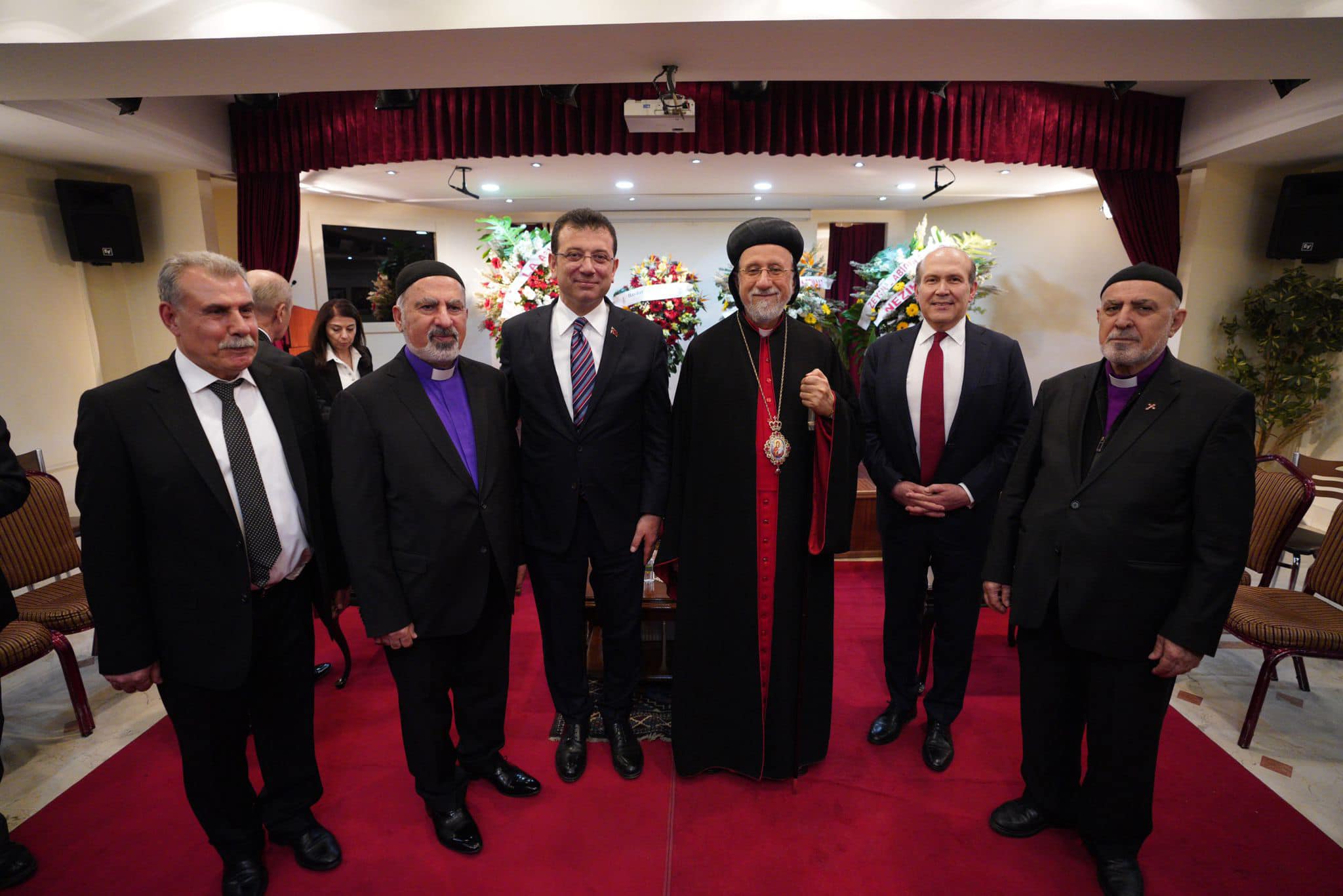 Süryani Ortodoks Kilisesi'ne Paskalya Ziyaretleri - SAT-7 TÜRK HABER